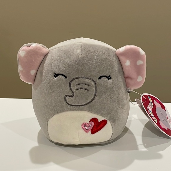 Squishmallows | Toys | Nwt 5 Ellie The Elephant Valentine Squishmallow ...